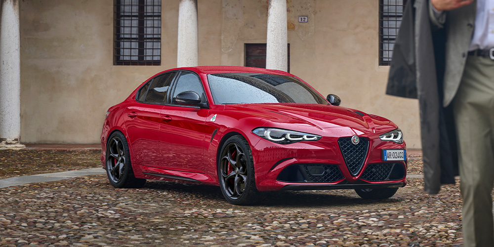 Alfa Romeo Giulia Quadrifoglio | Features | Alfa Romeo